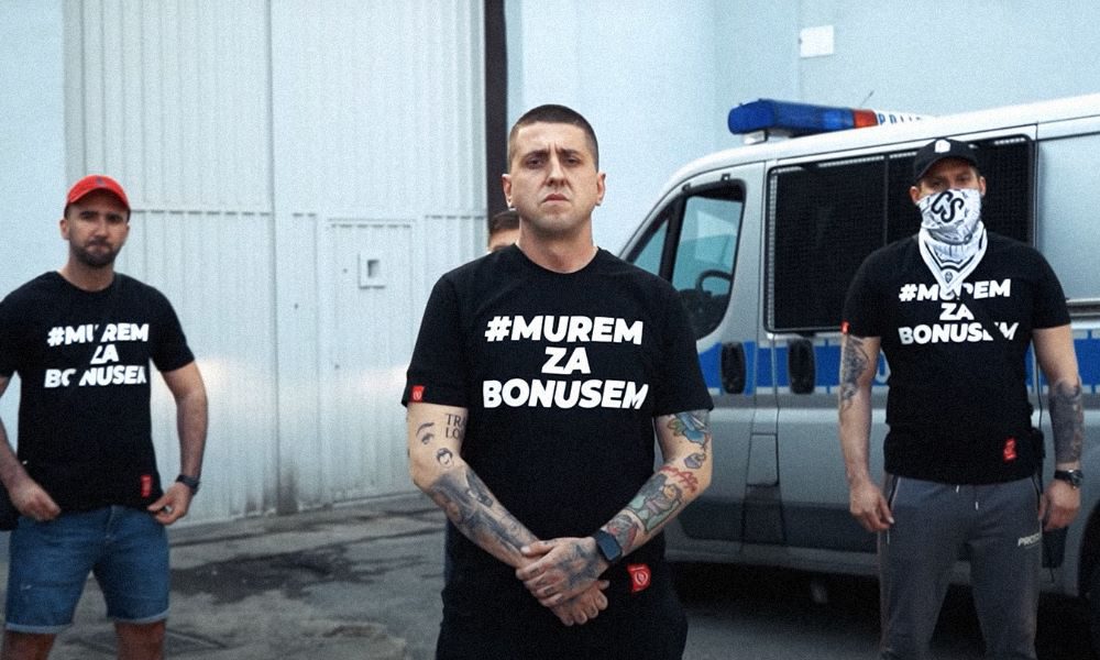 Polscy raperzy zebrali ponad pół miliona złotych w walce z koronawirusem