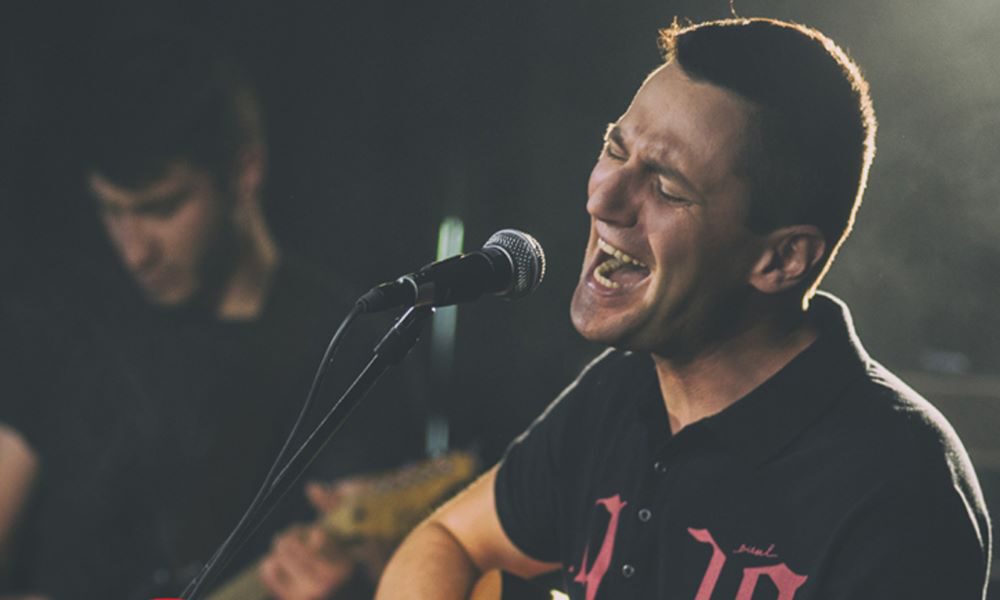 Gutek wydaje pierwszą w życiu solową płytę