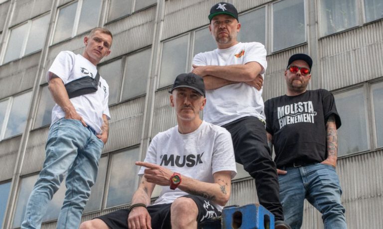 Kaczy Proceder i Wilku WDZ z antysystemowym singlem | GlamRap.pl