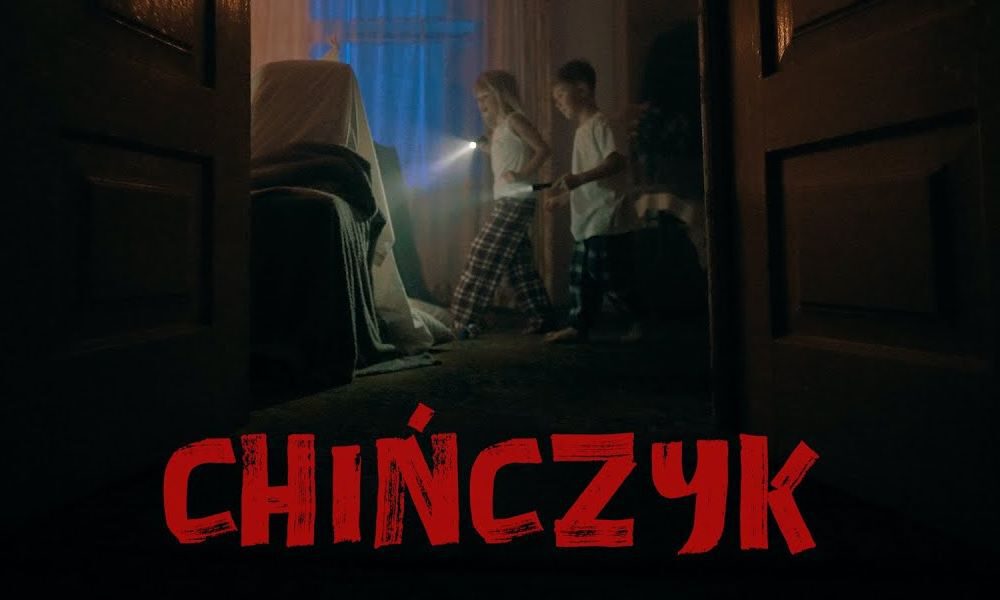 Intruz prezentuje "Chińczyka"