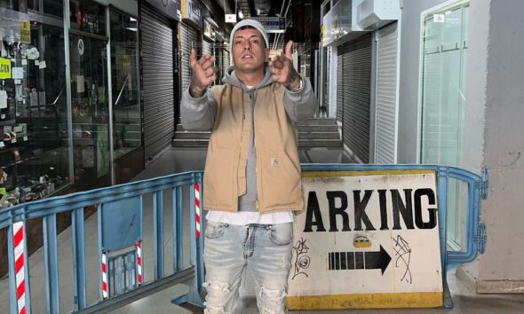 Sentino chce koncertować w Polsce