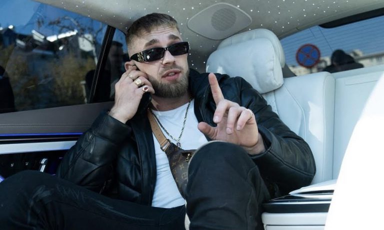 Kazior z klipem "Habibi"