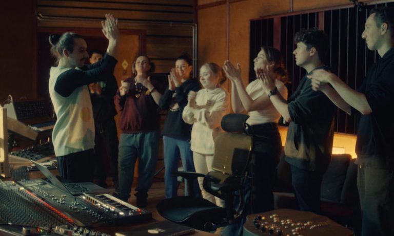 White Widow robi "Coming out" i rusza z preorderem płyty "Supernova"