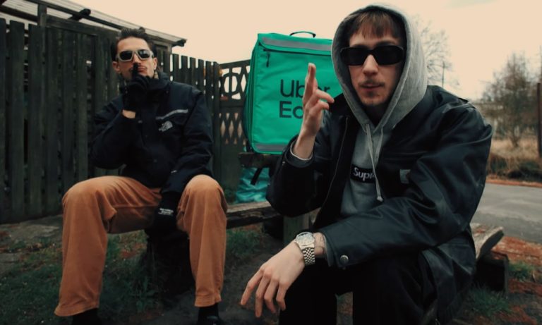 Kinny Zimmer drugi raz dissuje Okiego. "Quebo napisał Ci freestyle, a ...